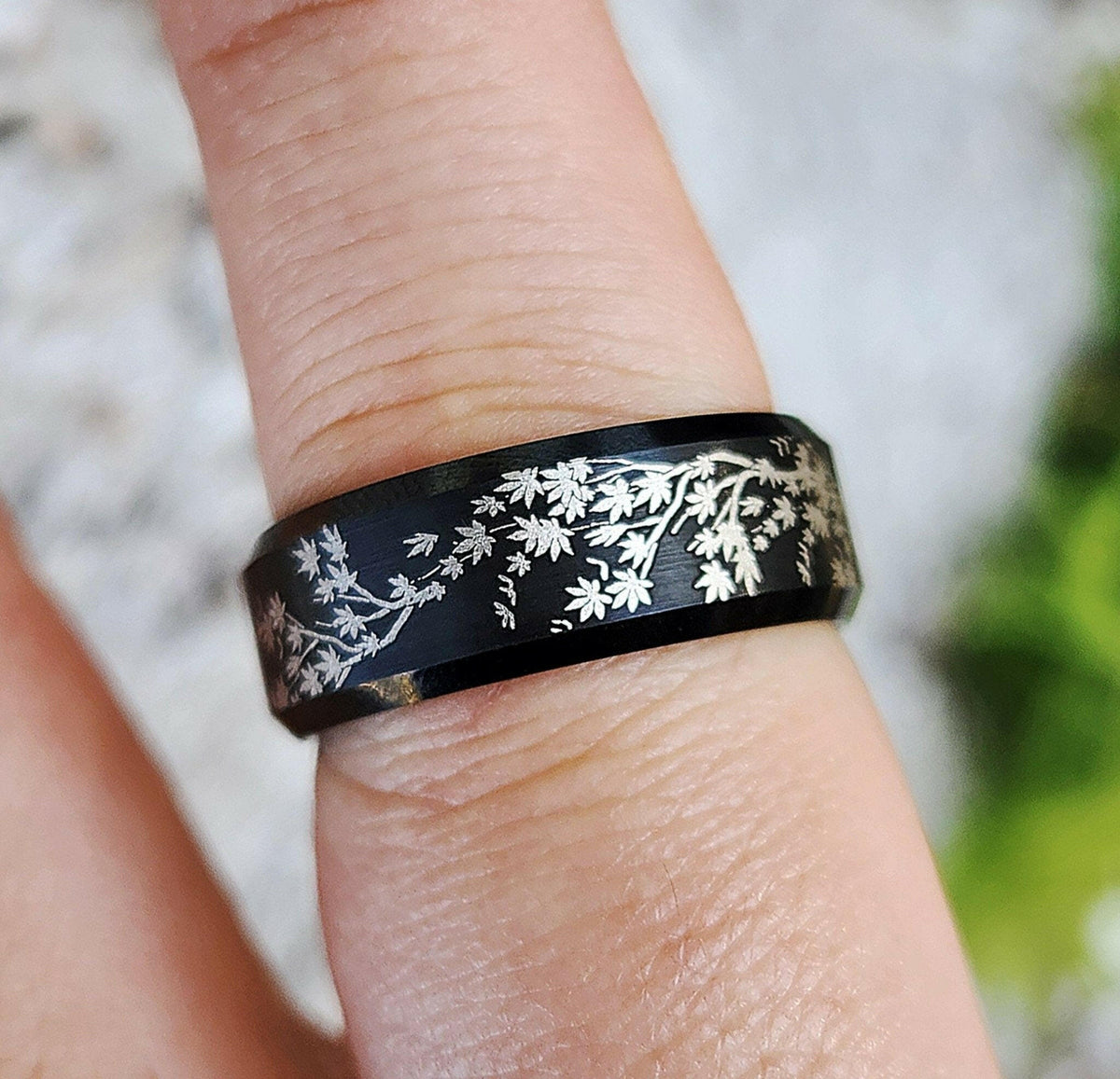 Engraved Japanese Maple Tree ring, Maple Tree Wedding Ring ,Maple T...