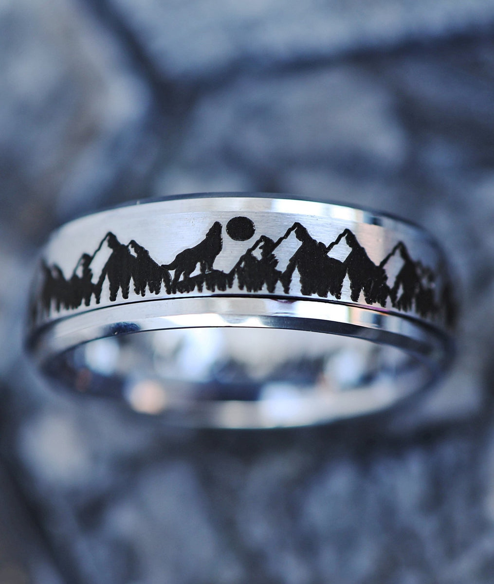Personalized Laser Engraved Fidget Spinner Ring Mountain Wolf Scene...